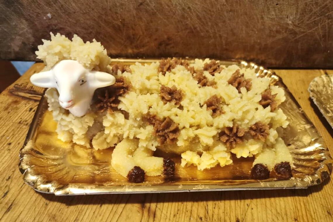 Agnello in pasta di mandorle, è Pasqua - PressInBag - Testata Giornalistica
